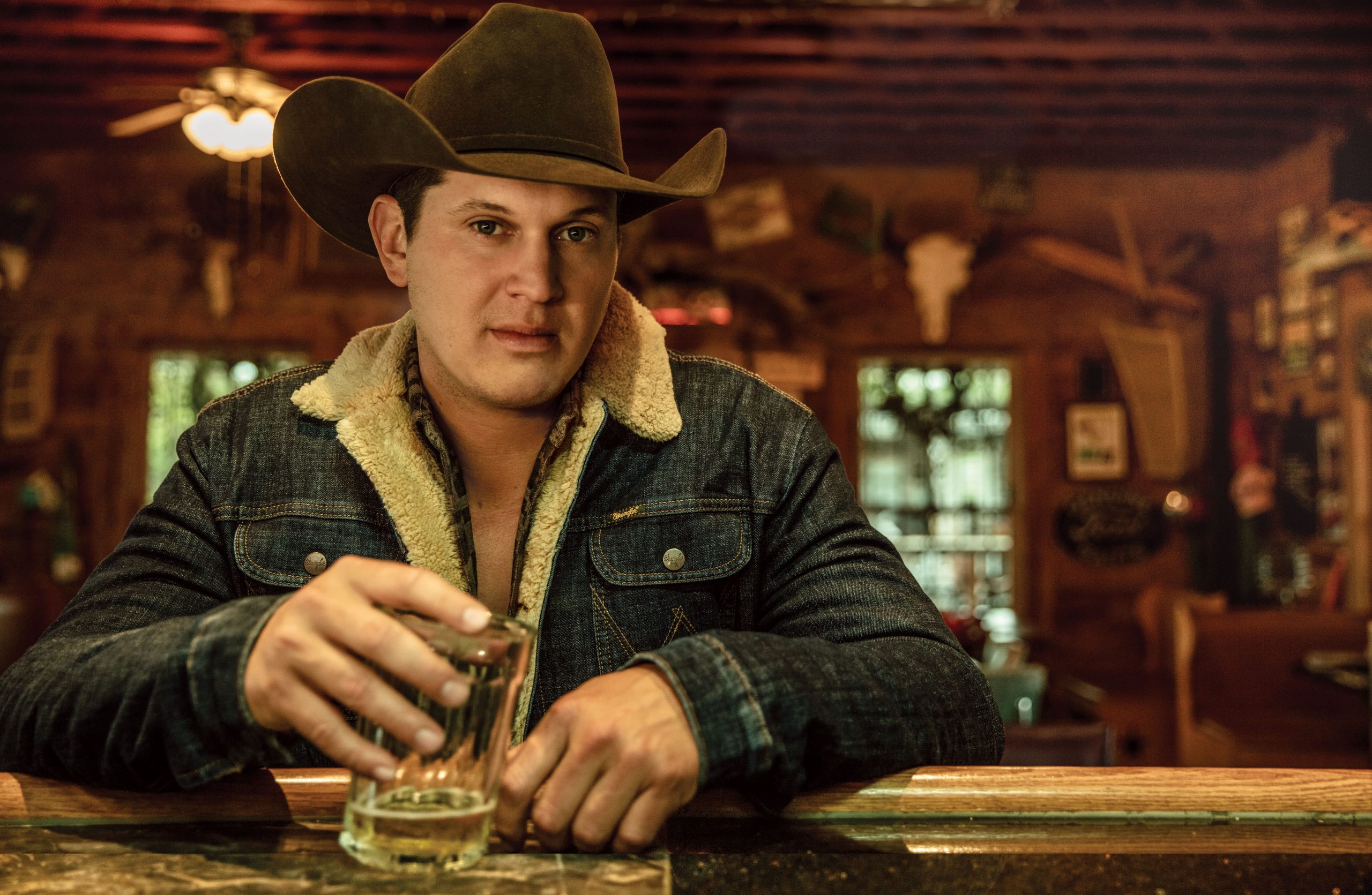 Jon Pardi Announces Deluxe Version of ‘Heartache Medication’ Album ...